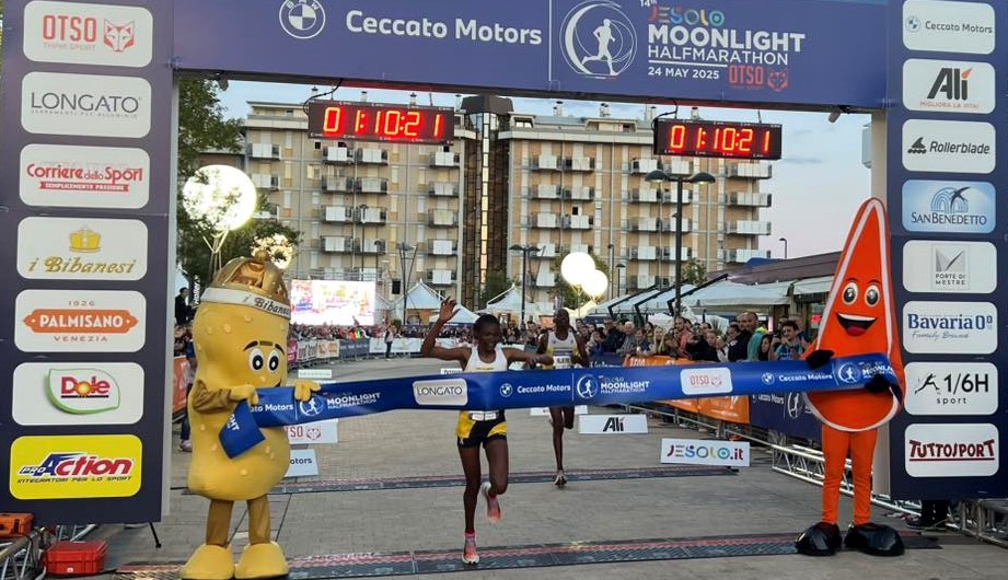 Ruth Gitonga wins Moonlight Half marathon - Athletics News